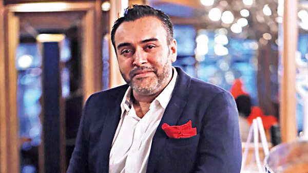 The 90s: When Delhi began eating out for leisure, not as a necessity ...