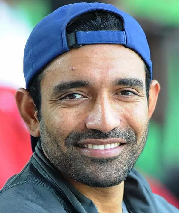 Robin Uthappa applauds growth of tennis ball cricket league