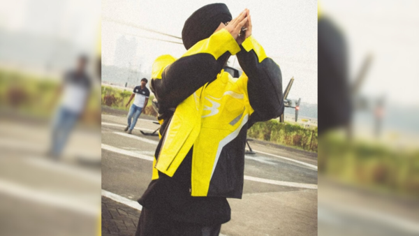 Diljit Dosanjh’s ₹10 Lakh worth Balenciaga jacket is an exclusive piece ...