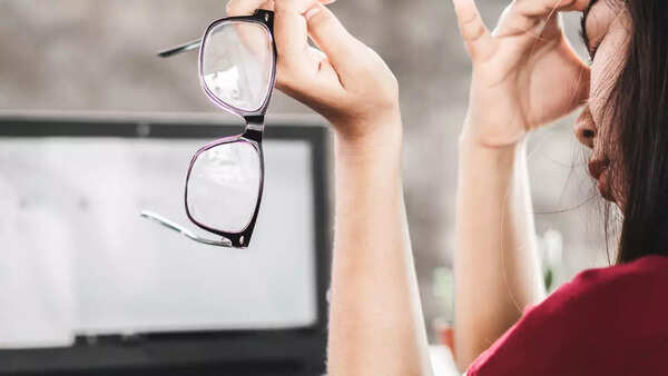 10 computer/laptop-related health issues and how to stay safe | - The ...