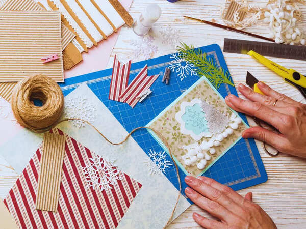 Unique New Year Cards for 2025: Inspiring ideas to spread joy - Times ...