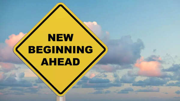 Happy New Year 2025: Quotes by famous authors on hope and new ...