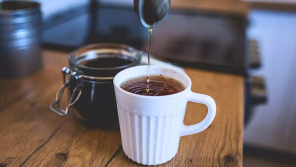 Kashmiri Kahwa Recipe: Winter Special: How to make Kashmiri Kahwa at ...