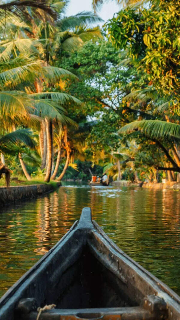 Arvind Swamy and Karthi starrer ‘Meiyalagan’ set for TV premiere on ...