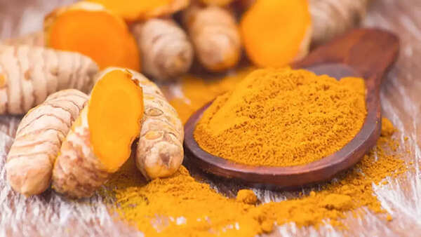 7 Ways to check the purity of turmeric powder - The Times of India
