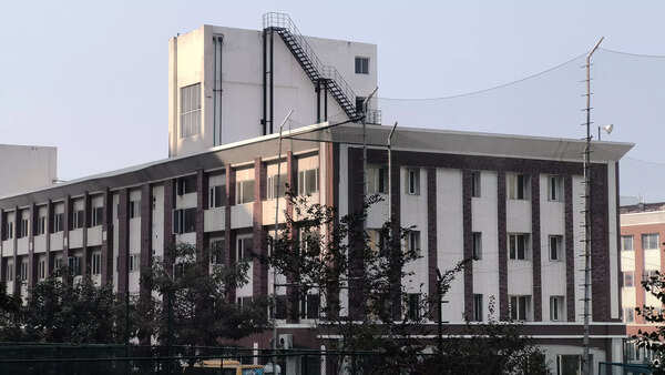 Lava Agni 3 review: Design meets functionality - The Times of India