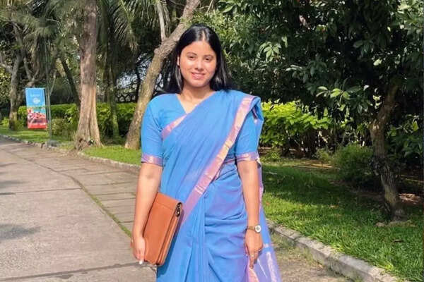 Trending: Youngest woman MP Priya Saroj to tie the knot with cricketer Rinku Singh - The Times ...