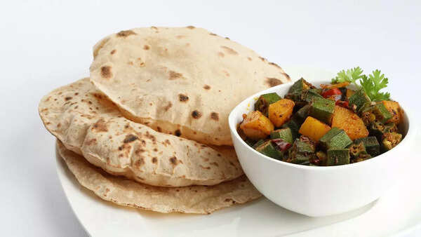 5 Simple hacks to make perfectly fluffy and soft rotis every time - The ...