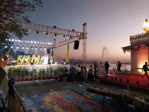 Drone footage shows dramatic Ohio train explosion