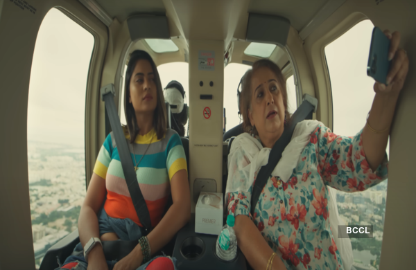 #ParuParvathy Movie Review: Paru Parvathy review: A road less travelled ...