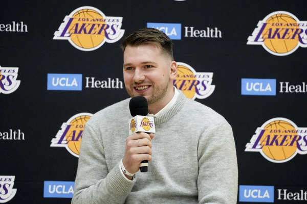 NBA Trade Rumor: Los Angeles Lakers eye $48 million Warriors duo following blockbuster Luka ...