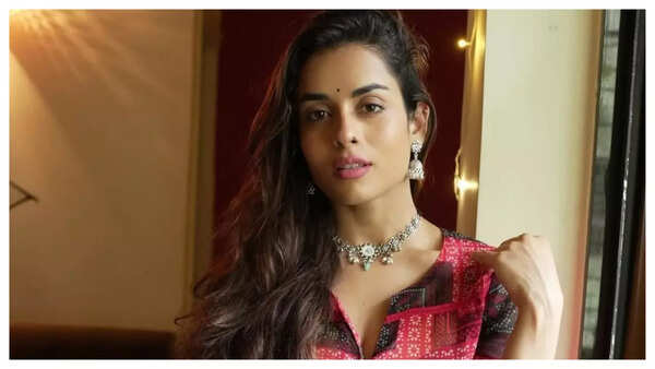 Experience The New hindi Music Video Is kadar By Raj Bajaj