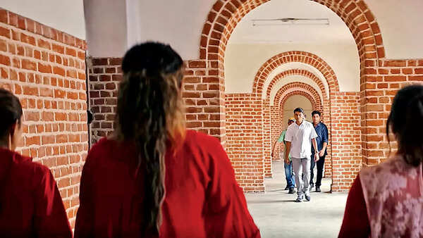 Ziddi Girls Trailer: Simran, Nandita Das and Anupriya Caroli Starrer ...