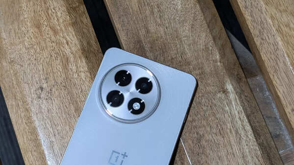 OnePlus 13R review: Flagship goes affordable - The Times of India