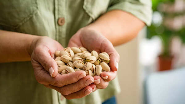5 reasons why pistachio is a must-have for breakfast - The Times of India