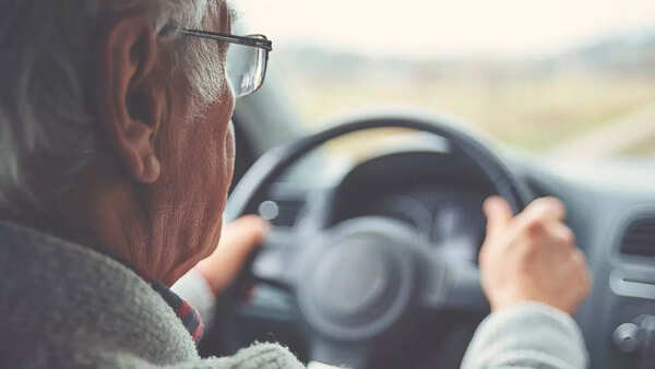 Joseph Caminiti: 100-year-old man still hits the gym and drives—this is ...