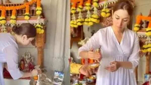 Tamannaah Bhatia's old pictures in pink bikini go viral on her birthday