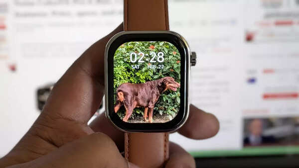 Noise ColorFit Pro 6 Max review: Stylish design, AI features and long ...