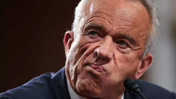 RFK Jr. backtracks after embarrassing measles comment; Where do the ...