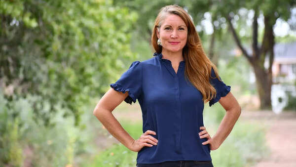 Ecology instructor to Congresswoman; all about Melanie Stansbury who ...