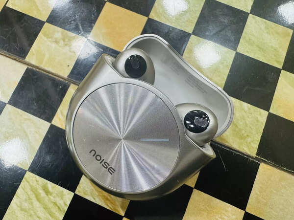 Noise Master Buds review: Boss sound - The Times of India