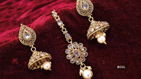 Mark your festivities with a fashion statement - The Times of India