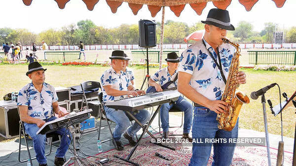 Lucknowites high on fashion and fun at these horse races | Events Movie ...