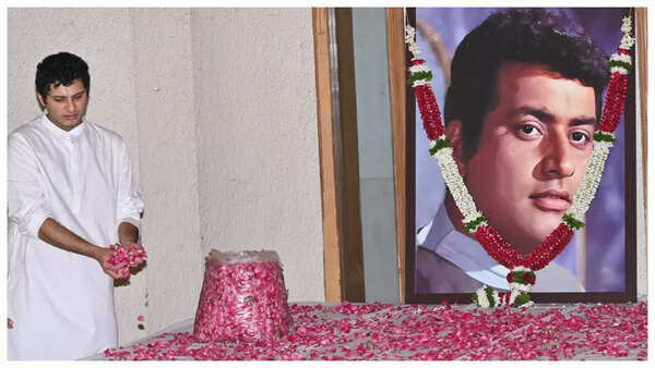 Manoj Kumar's funeral: Prep begins at actor-filmmaker's house ahead of ...