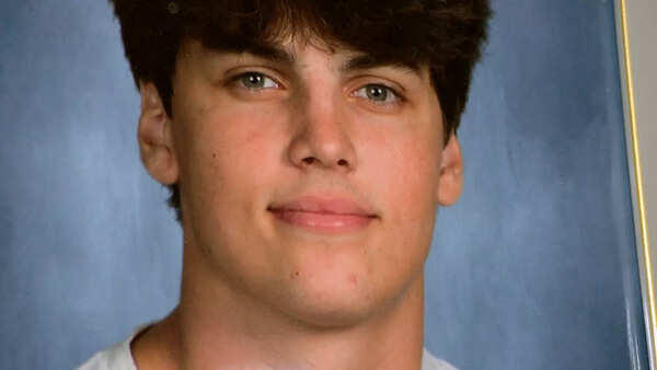 Who is Austin Metcalf? Why was the Frisco teen football star stabbed in ...