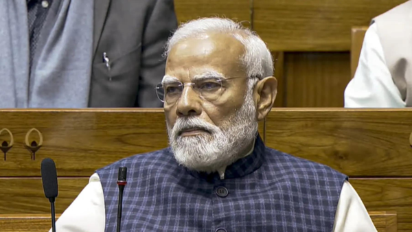 Modi Surprises V-P JD Vance's Family In First Meeting Ahead Of U.S. Visit | 'Grateful To Indian PM'