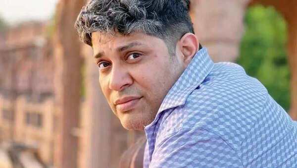 Hindi film whose story is co-written by a Bengali scriptwriter to ...