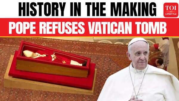 Pope Francis Dies At 88: Last Message Of Peace, Final Ride Around Vatican City On Popemobile | WATCH