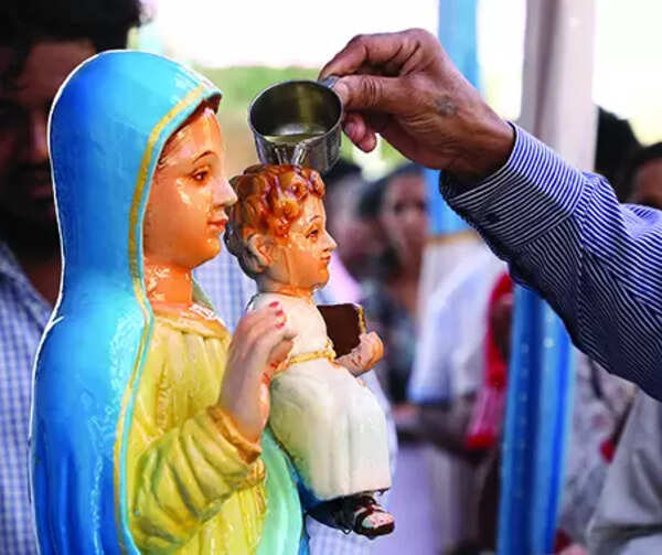 Divine bond: Two sisters bring two faiths together | Goa News - The ...