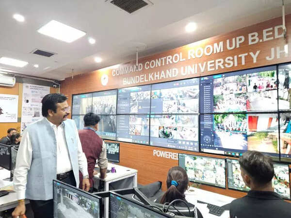 Pooja Bhatt opens up on wearing body paint for a magazine cover ...