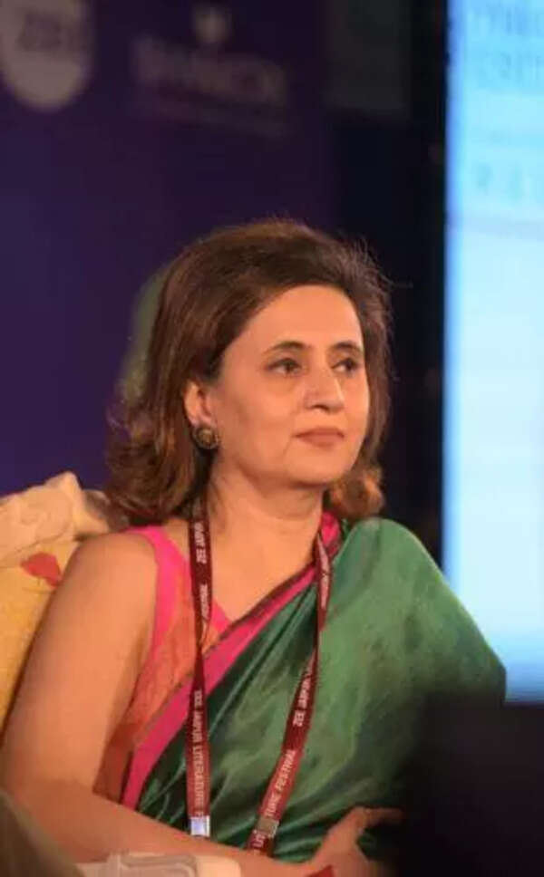 Pahalgam Terror Attack: Shah Meets Wailing Victims; PM Modi Chairs Rare Meeting At Delhi Airport