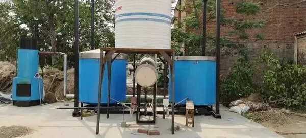 UP farmers using green tech to tap solar power, reap benefits | Lucknow ...