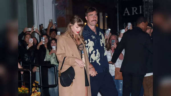 Taylor Swift Furious Over Her Deepfake Pics Contemplates Legal Action 9988