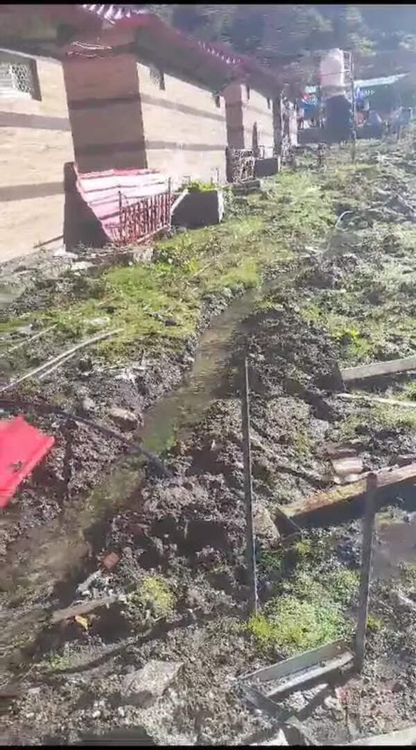 Mandakini talks about her breastfeeding scene in 'Ram Teri Ganga Maili ...