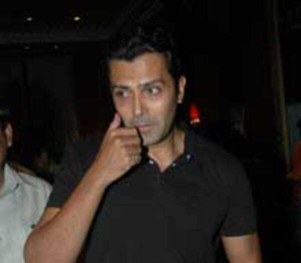 Aseem's stint in phoren films | undefined News - Times of India