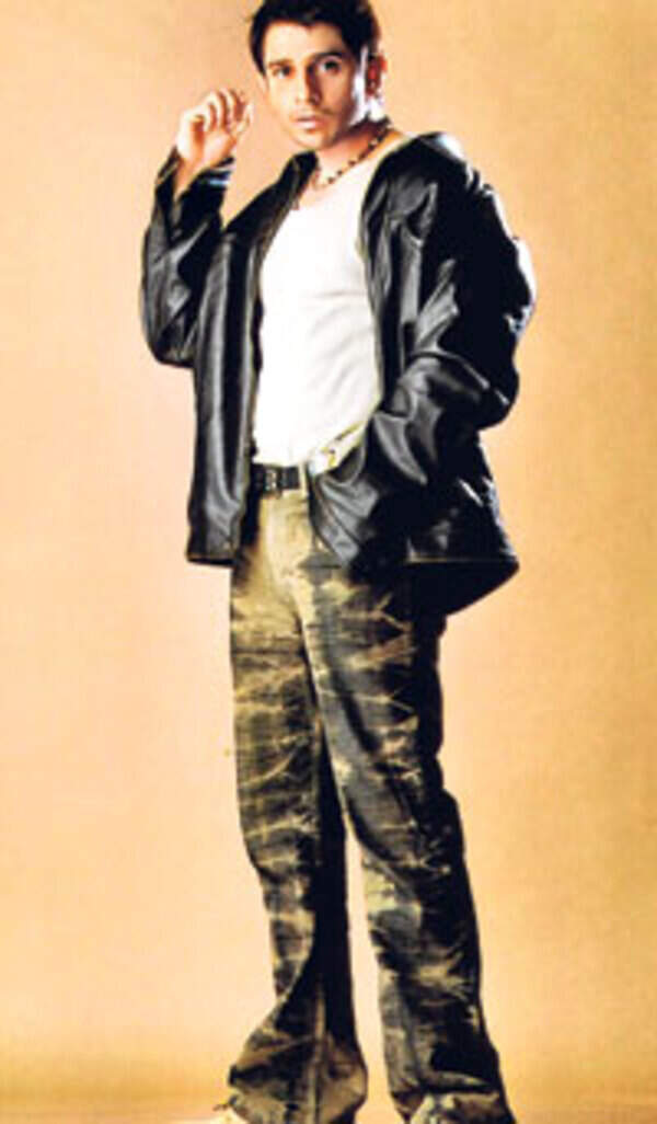 I am a versatile actor: Pavan | Hindi Movie News - Times of India