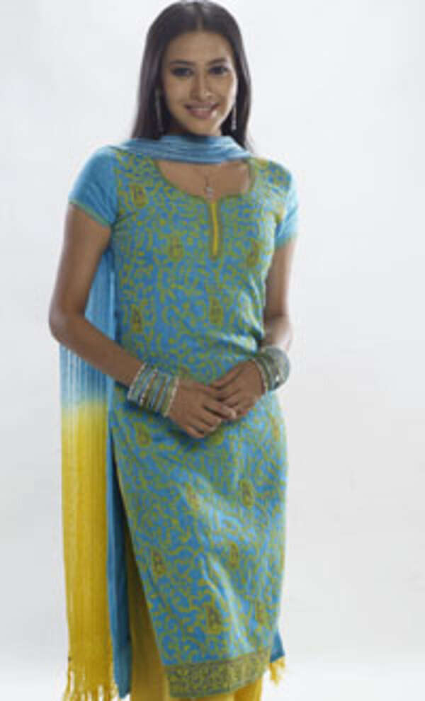 Does Panchi have a Karisma hangover? - Times of India