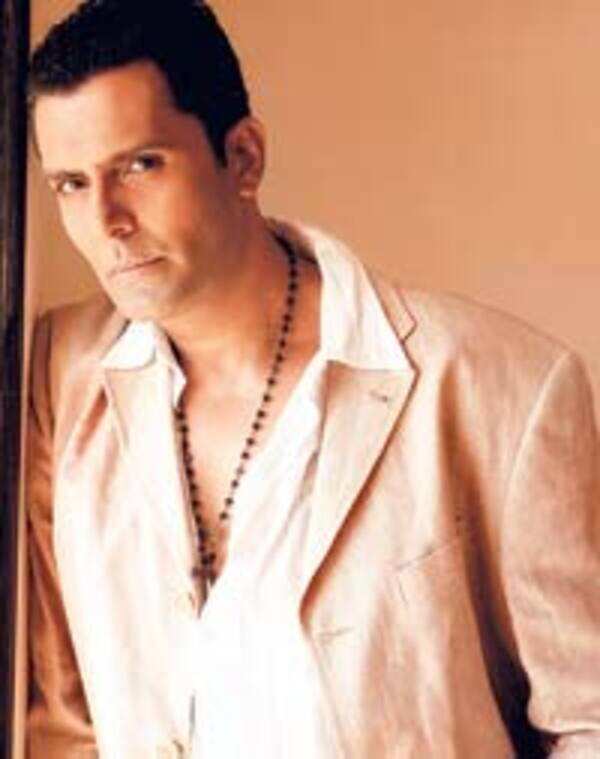 Who's Aseem romancing onscreen? | Hindi Movie News - Times of India