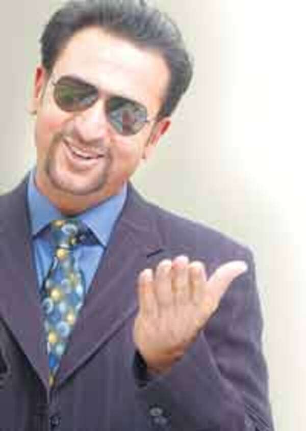 Gulshan in a mood to chat | Hindi Movie News - Times of India