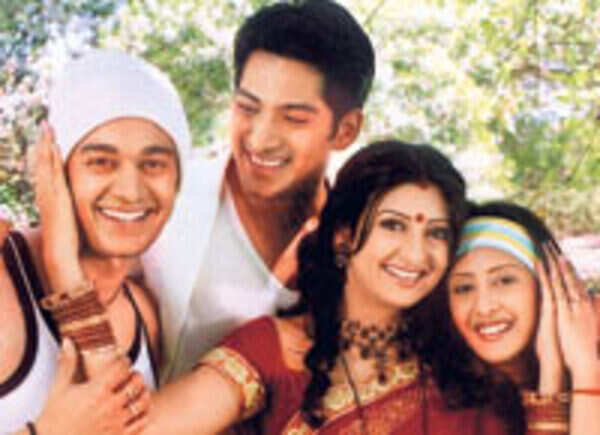 Kumkum sacks its actors - Times of India