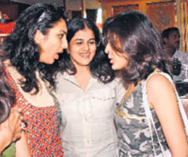 Shalu's stylish party | Events Movie News - Times of India