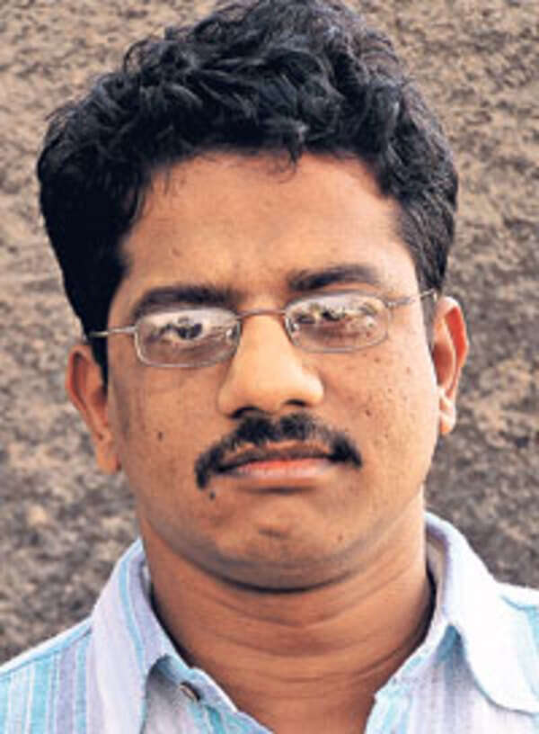 Radhakrishnan gets a pat | Hindi Movie News - Times of India