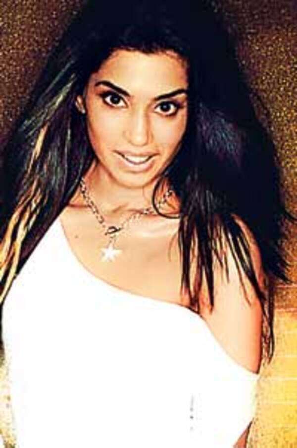 Masumeh’s all set for Italian cinema | Hindi Movie News - Times of India