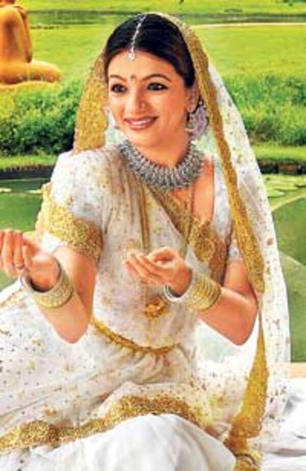 I’m not expecting: Prachee - Times of India