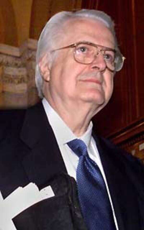 Former US Congressman Henry Hyde passes away - Times of India
