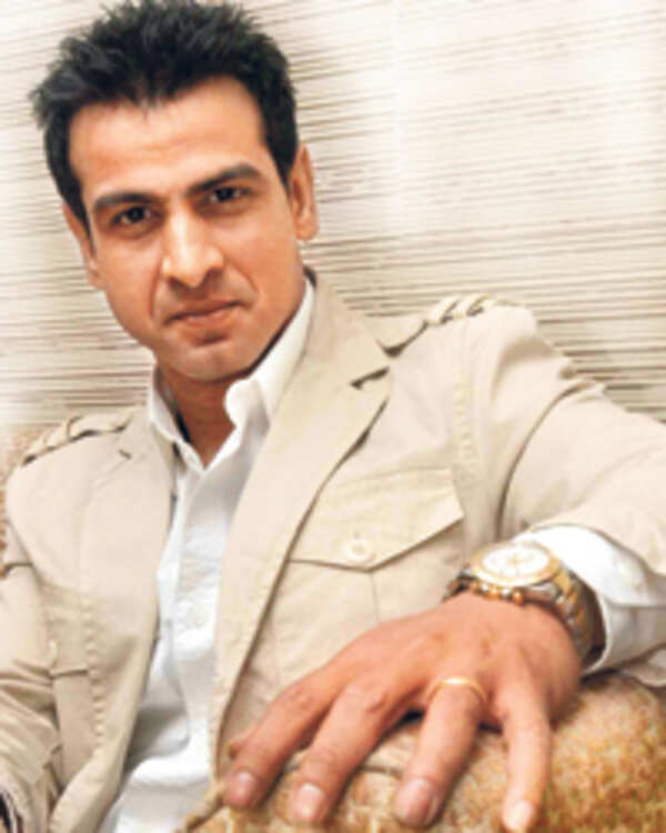 I will continue to dance: Ronit - Times of India